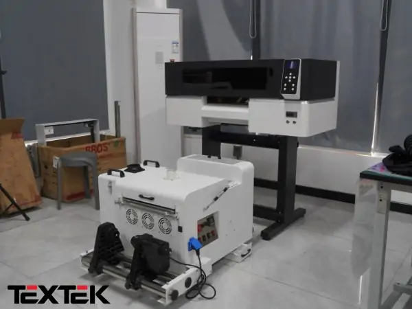 解锁未来：2024年DTF和UV DTF打印机趋势--Textek A3 DTF衬衫打印机工厂